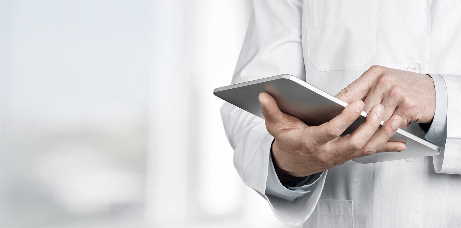 artificialiris-customflex-order-iris-implant-aniridia-individual-02 ...